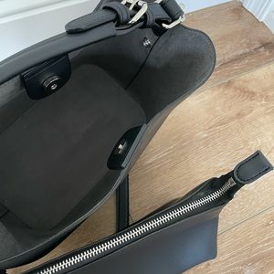 Bags | Vincis Bench Shoulder Bag | Poshmark